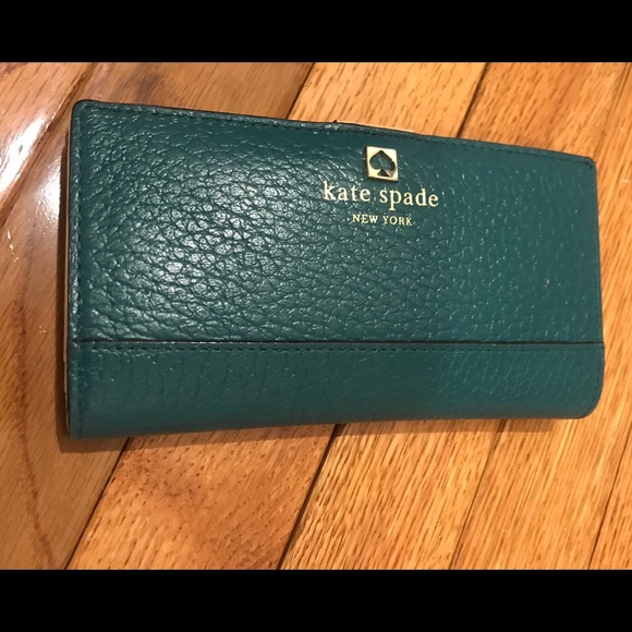 kate spade | Bags | Kate Spade Green Wallet | Poshmark